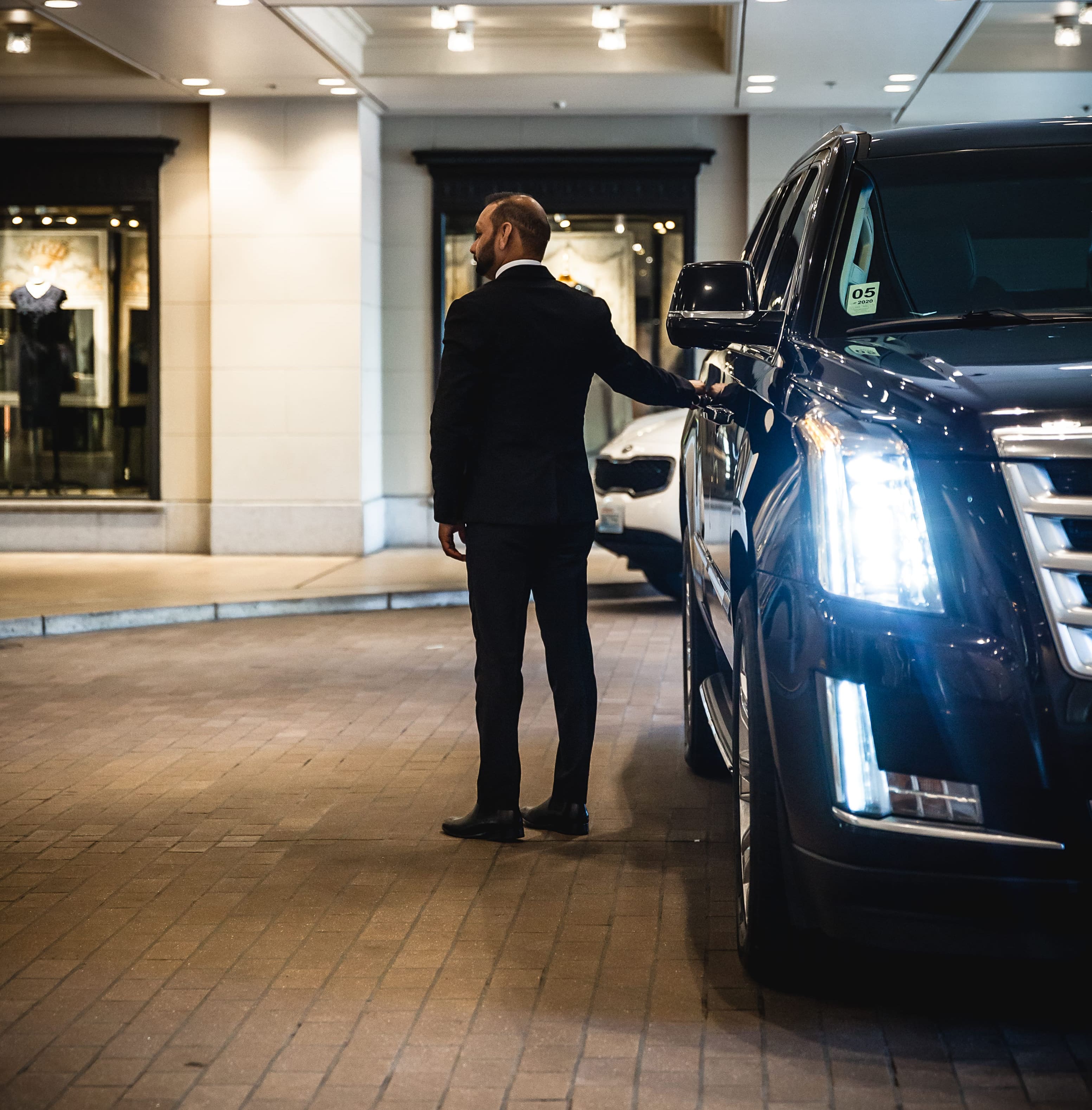 Private SUVs - Shuttle Express